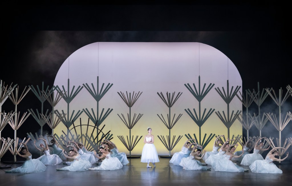 Ashley Whittle | Les Balletonautes